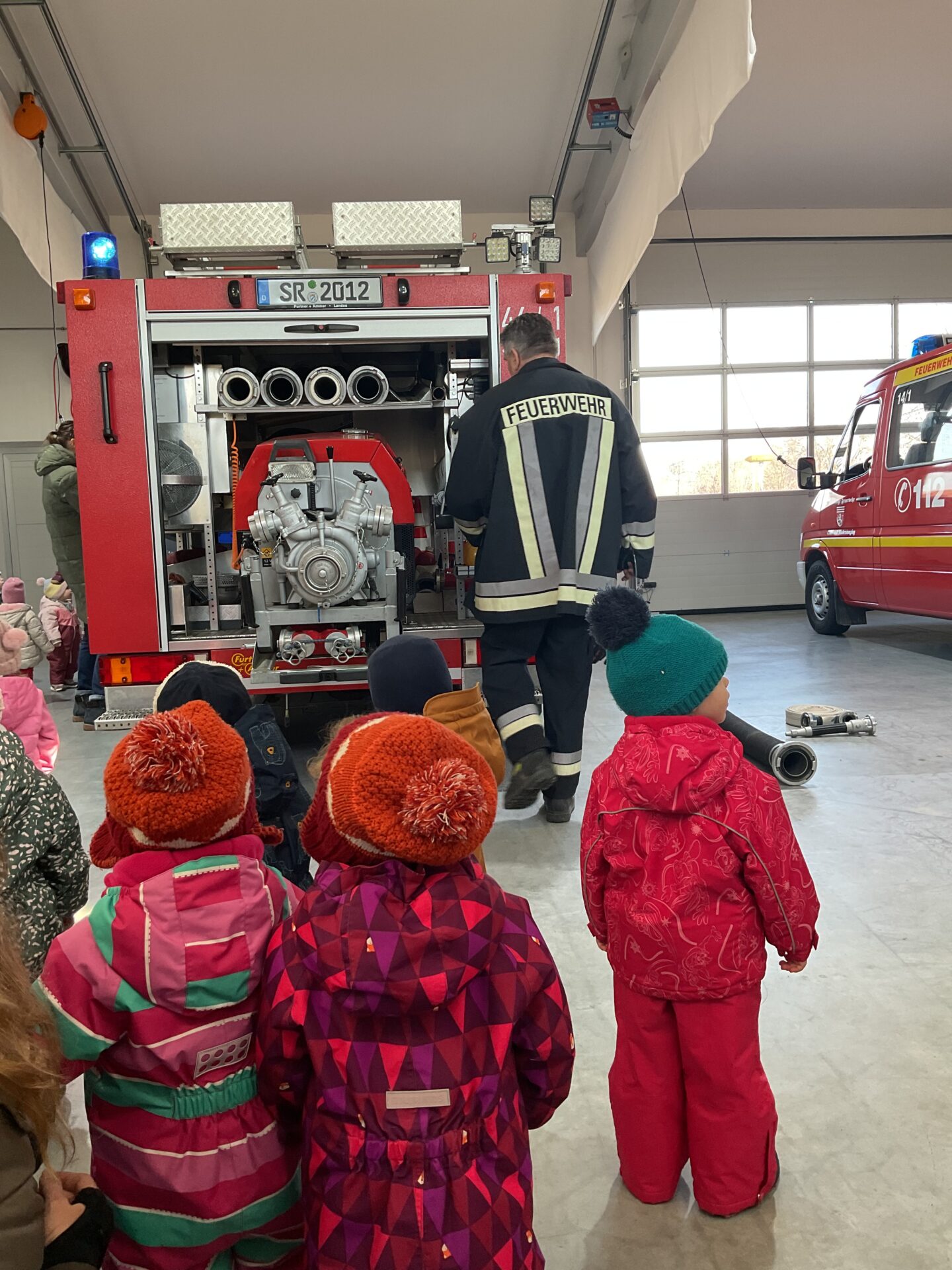 KiTa Aitrach-Arche zu Besuch bei der Feuerwehr Niedersunzing - KiTa Aitrach-Arche